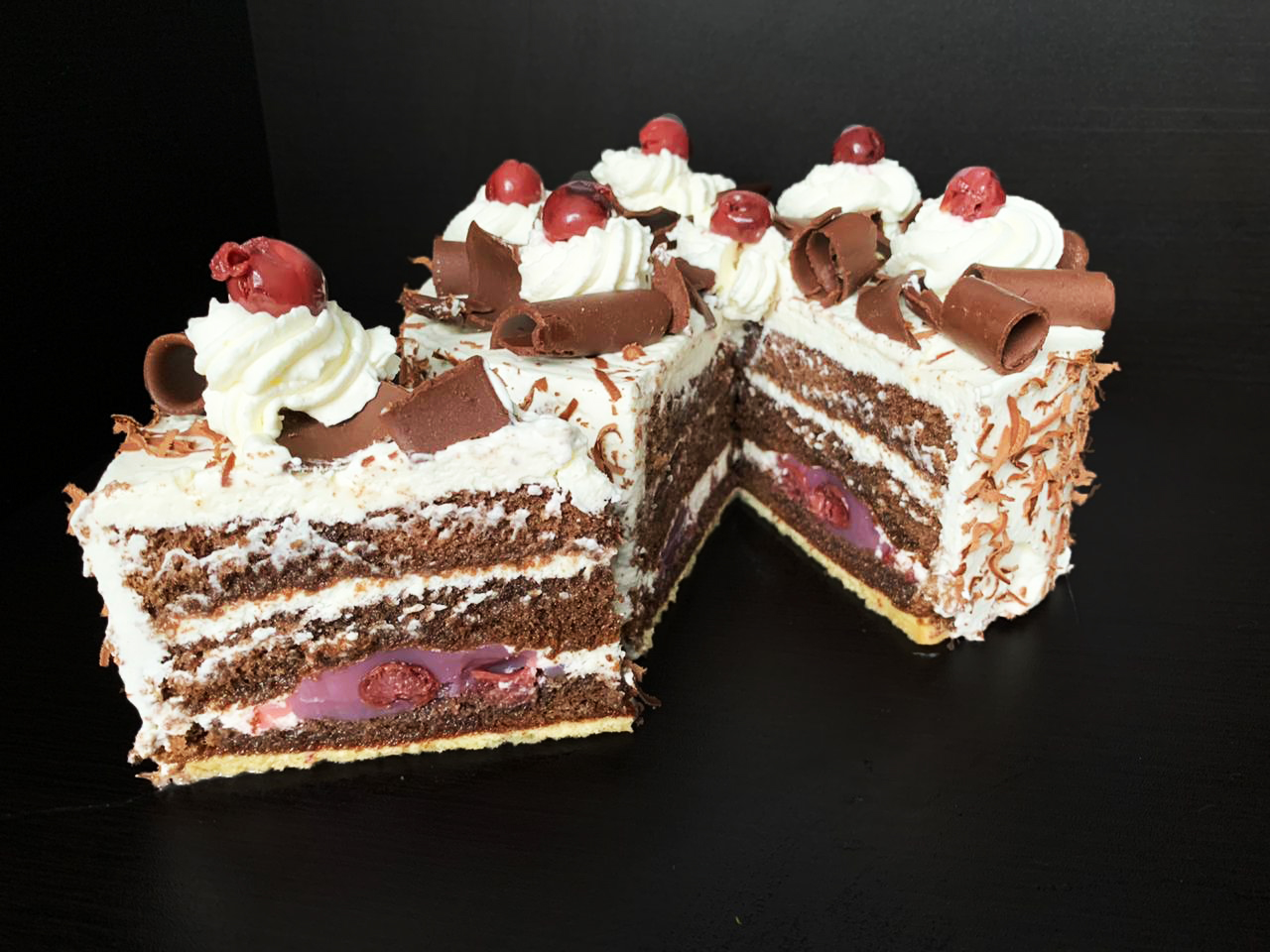 Torta Selva Negra – Panadería Alemana